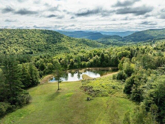 land Jamaica VT ES104264561