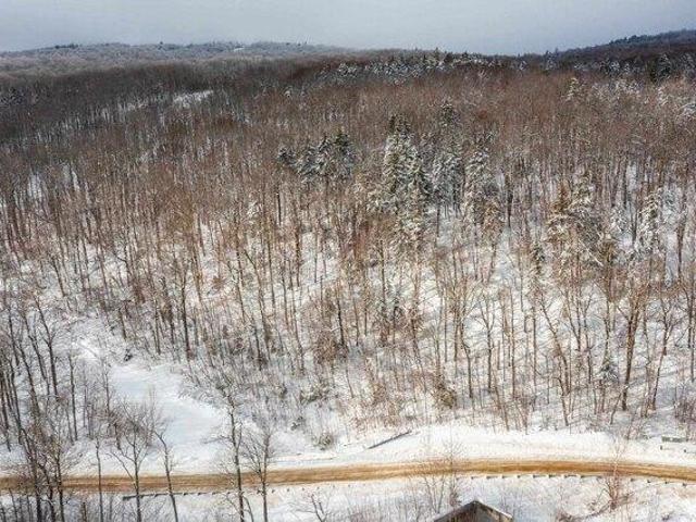 land Ludlow VT ES103932080