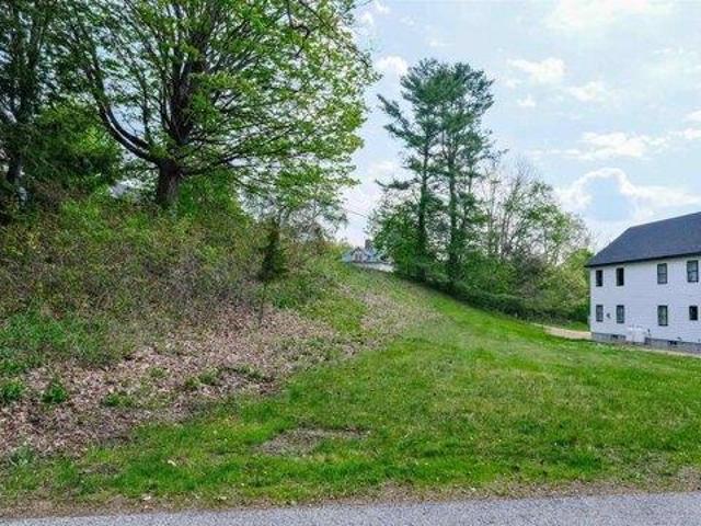 land Ludlow VT ES104375278