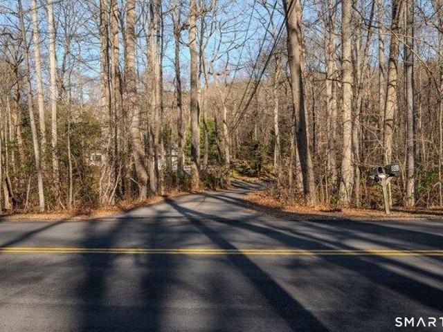 land Ledyard CT ES104567034