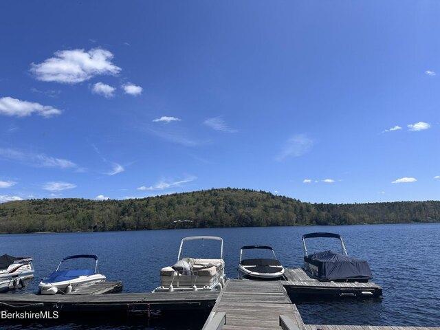 land Lee MA DS103433229