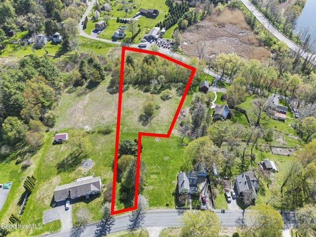 land Lee MA ES104192714