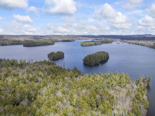 land Liberty ME DS102442891