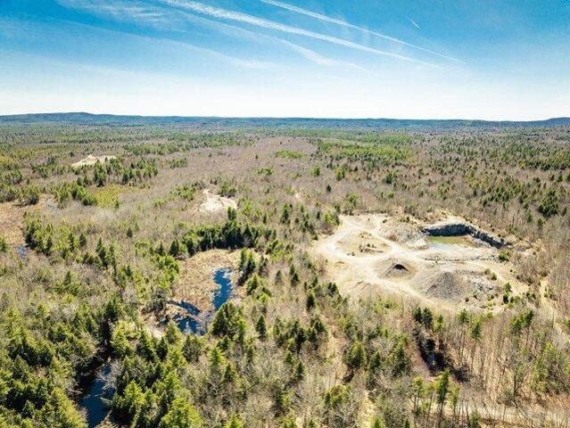 land Liberty ME DS102029886