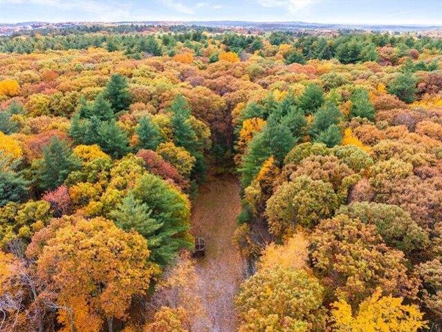 land Lincoln MA ES104807712