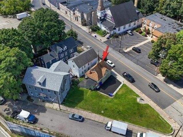 land Pawtucket RI DLS103069372