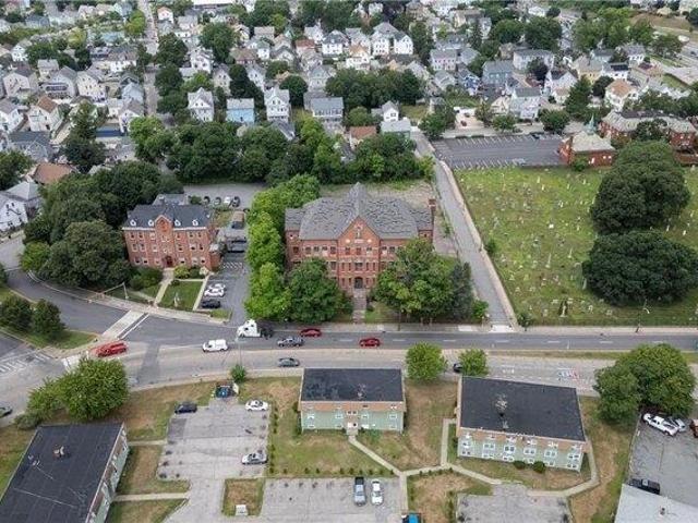 land Pawtucket RI ES104852879