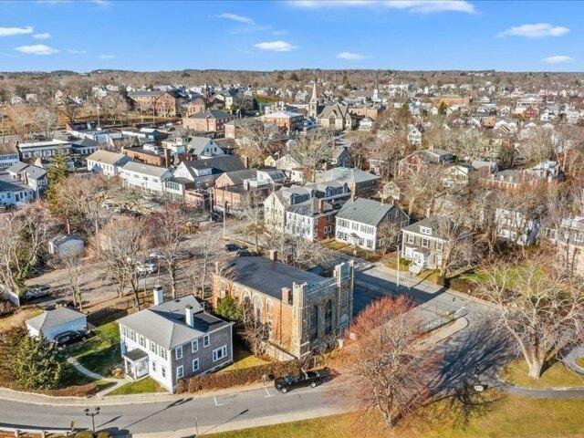 land Plymouth MA ES105192840