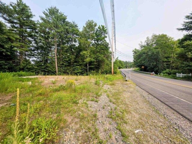 land Plymouth NH ES105144596