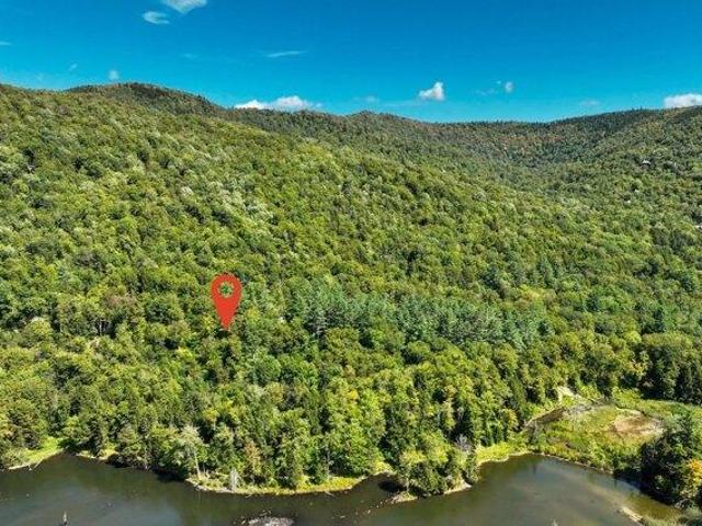 land Plymouth VT DLS102218487
