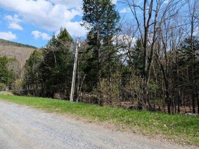 land Plymouth VT DLS103075213