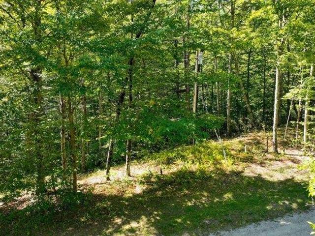 land Plymouth VT ES104264685