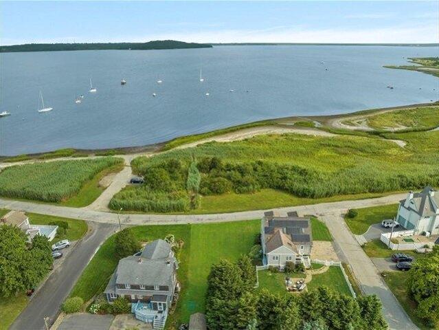 land Portsmouth RI ES104834478