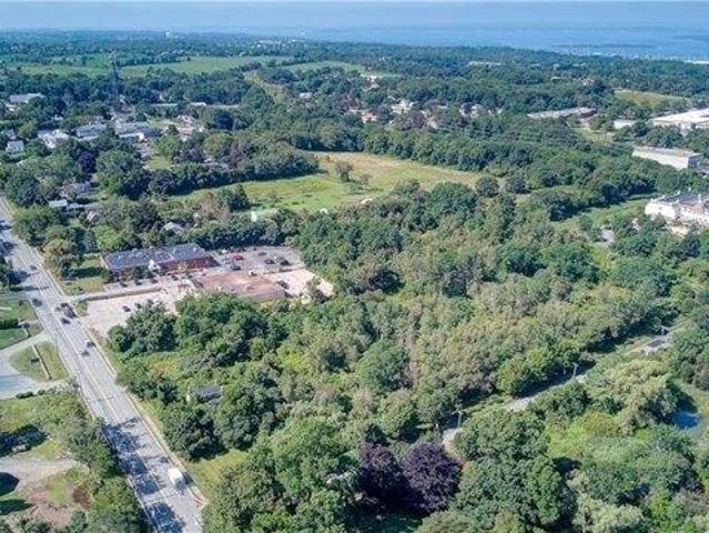 land Portsmouth RI ES105117448