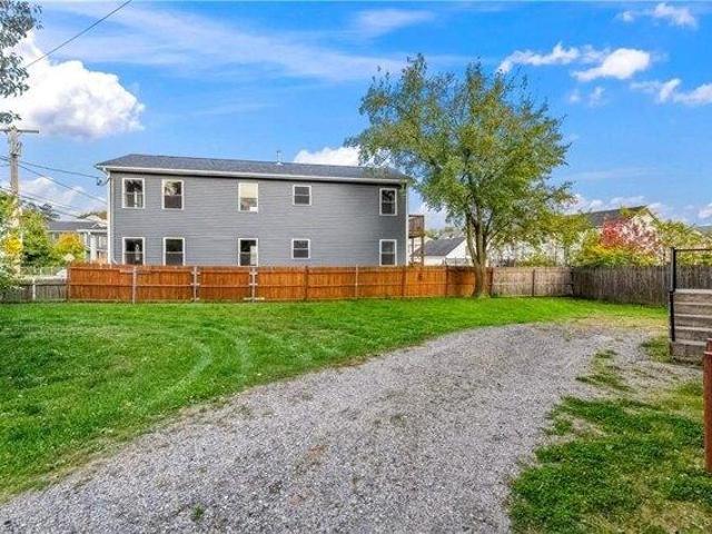 land Providence RI ES103184772