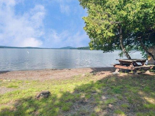 land Rangeley ME DS102155217
