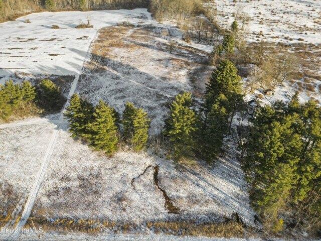land Richmond MA DLS101747425