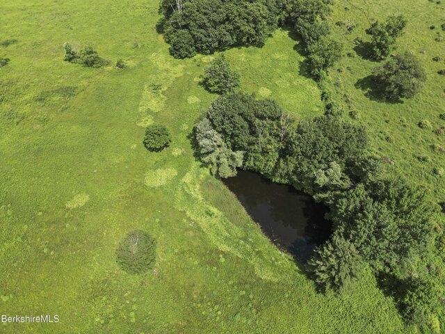 land Richmond MA ES105191499