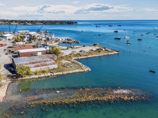 land Rockland ME ES104608510