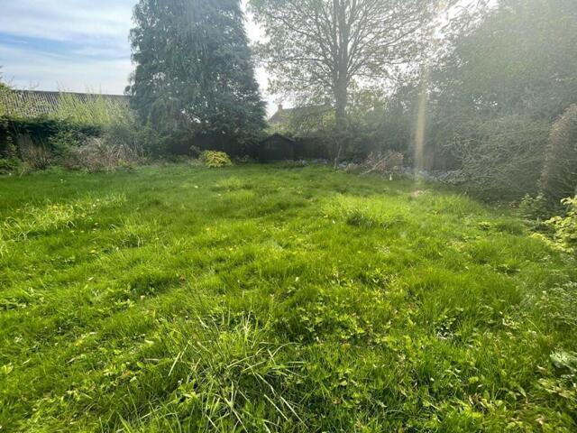 Land Ropsley Ropsley 100158536