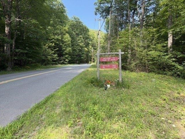 land Rowe MA ES104833588