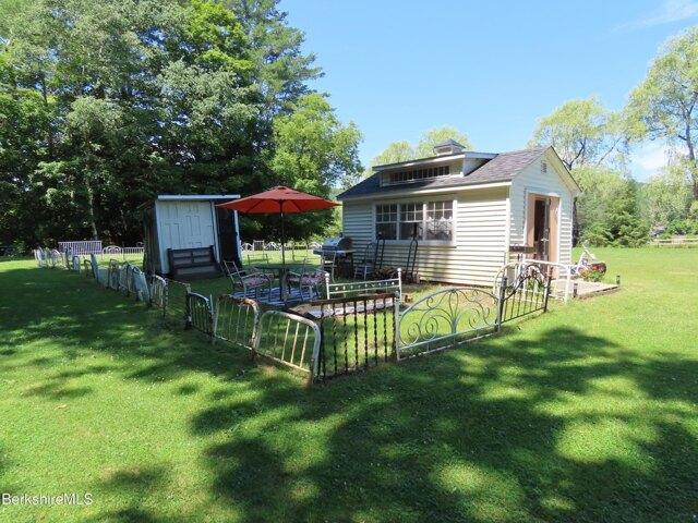 land Stamford VT ES105114277