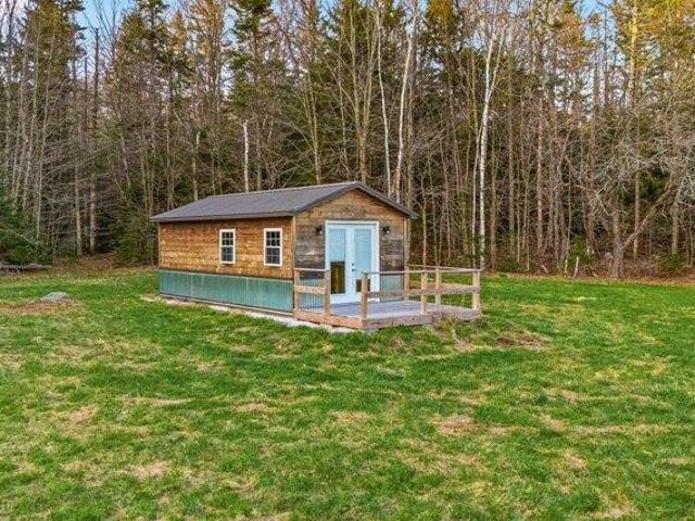 land Stamford VT ES105117014