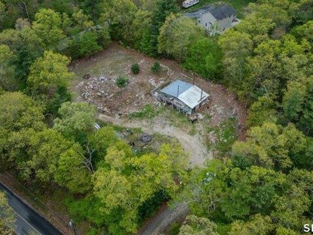 land Sterling CT DS104477668