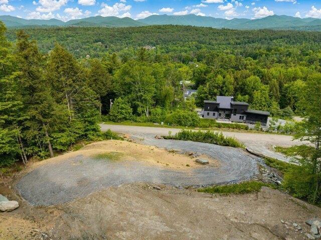 land Stowe VT DS103125525