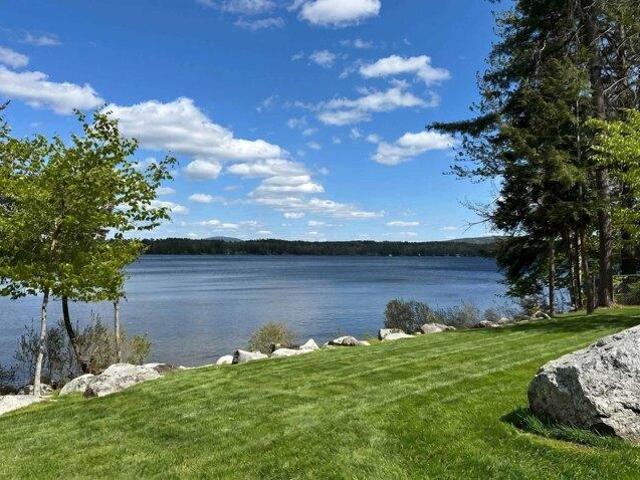 land Sunapee NH DS103018495