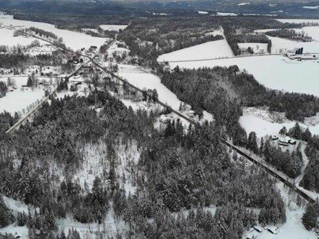 land Sutton VT ES105175566