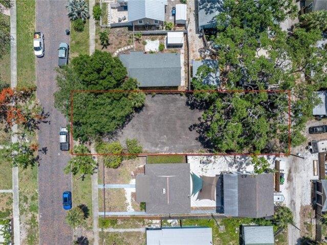 land Saint Petersburg FL DS92593394