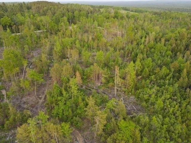 land Sebec ME DS102825959