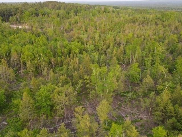 land Sebec ME ES105108752