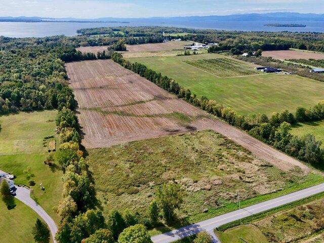 land South Hero VT ES104789579