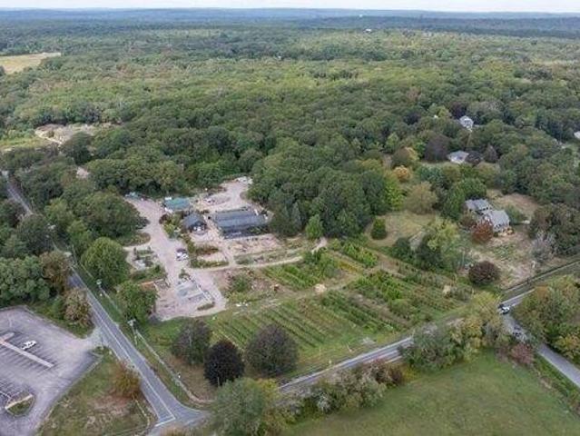 land South Kingstown RI ES105159531