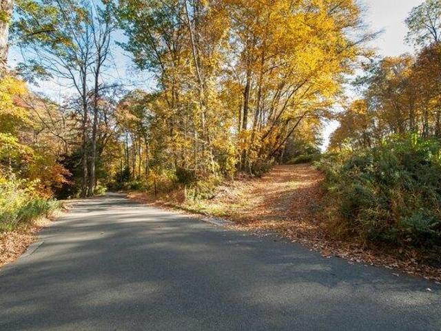 land Southbury CT DS102477498