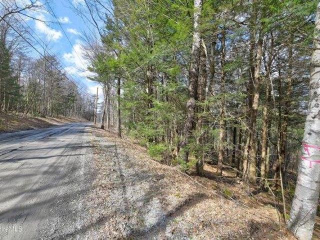land Tyringham MA ES104650117