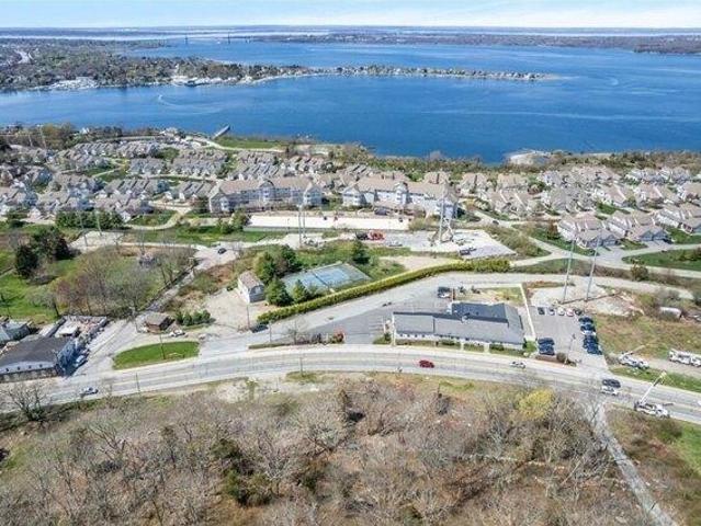 land Tiverton RI DLS102343751
