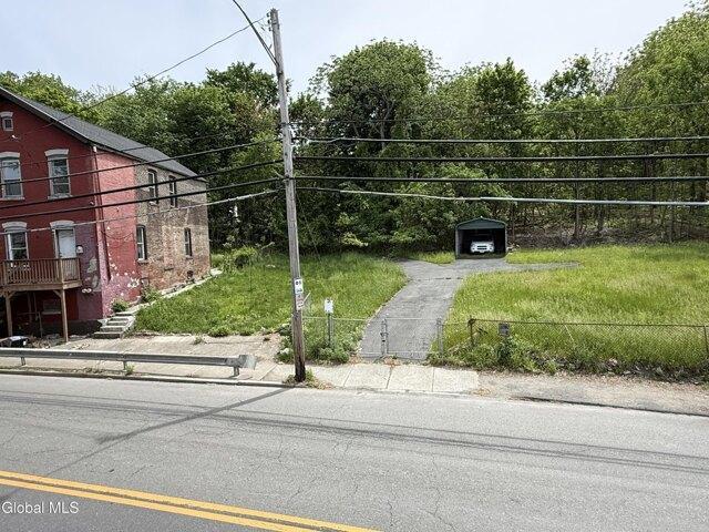 land Troy NY DS103620297