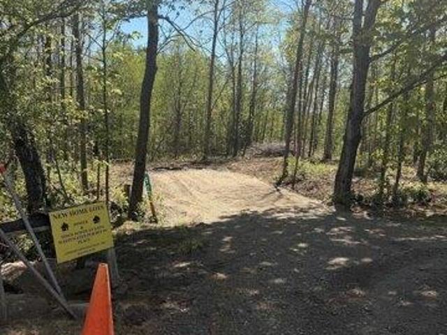 land Troy VT ES104329874