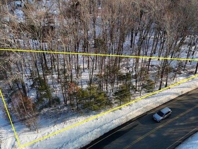 land Uxbridge MA ES105041225
