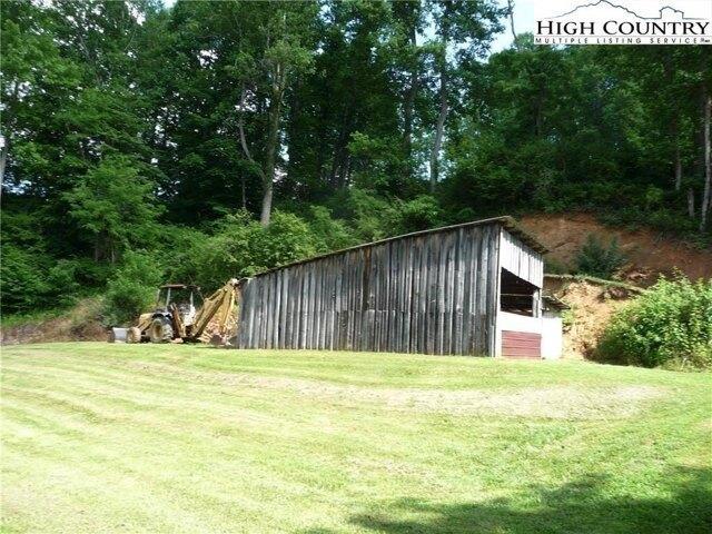 land Vilas NC ES104909526