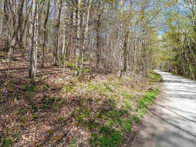 land Wallingford VT ES104851697