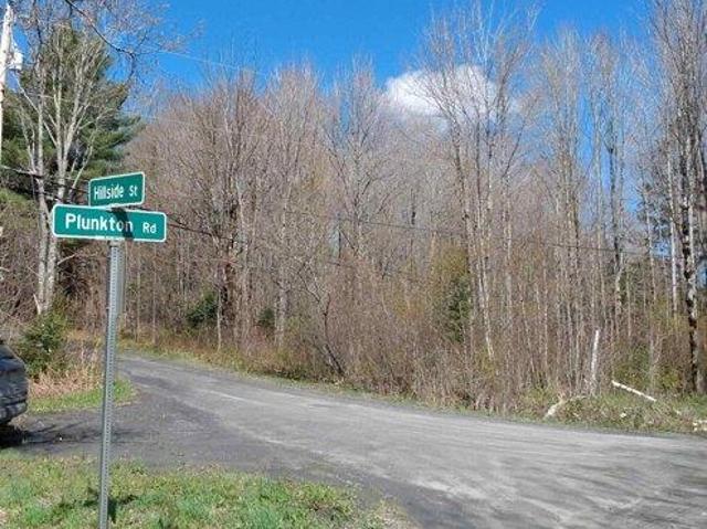 land Warren VT DS103437409