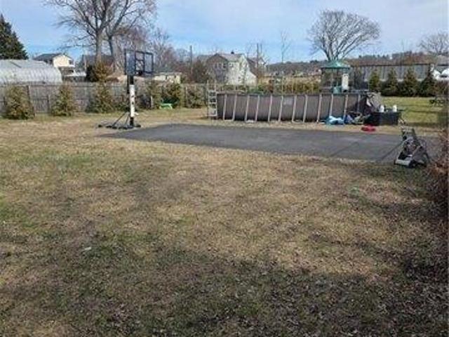 land Warwick RI DS101957648