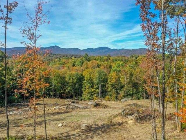 land Waterbury VT DLS102346043