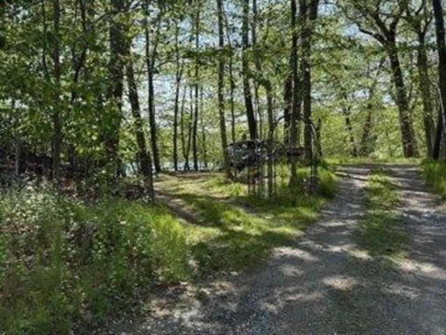 land Wayland MA ES105368643