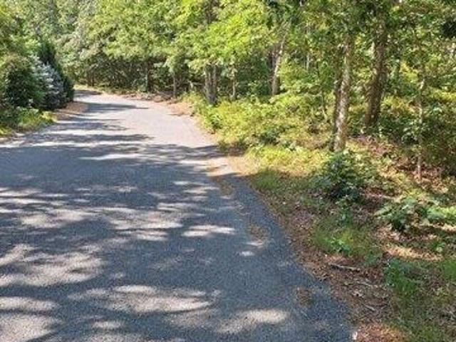 land Wellfleet MA DLS102860949