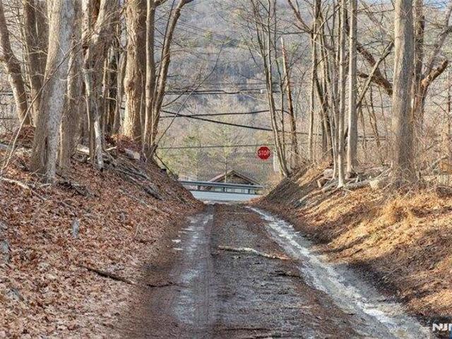 land West Milford NJ ES105157586